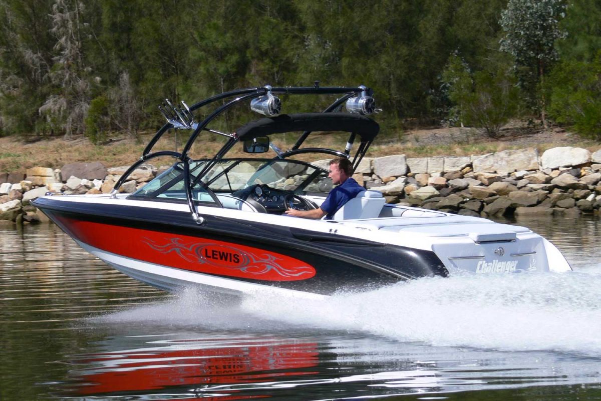 Eclipse - Lewis Boats