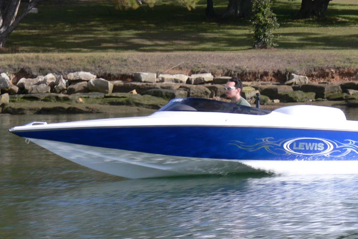 Eclipse - Lewis Boats